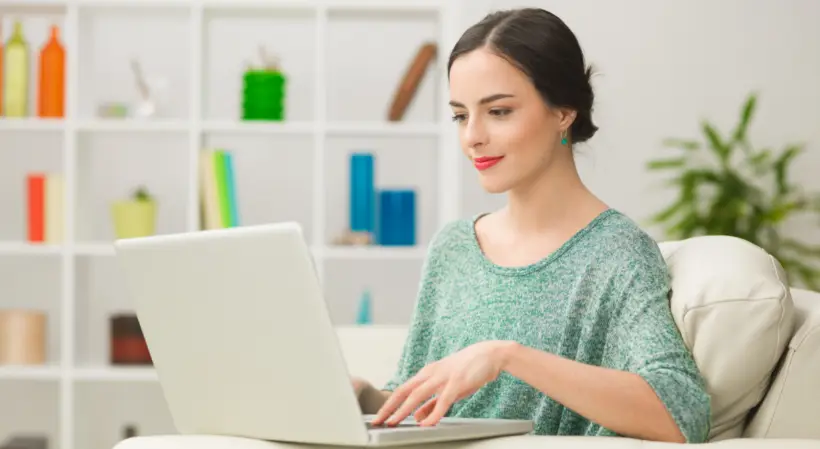 10 Strategies To Create High-Converting Facebook Ad Designs